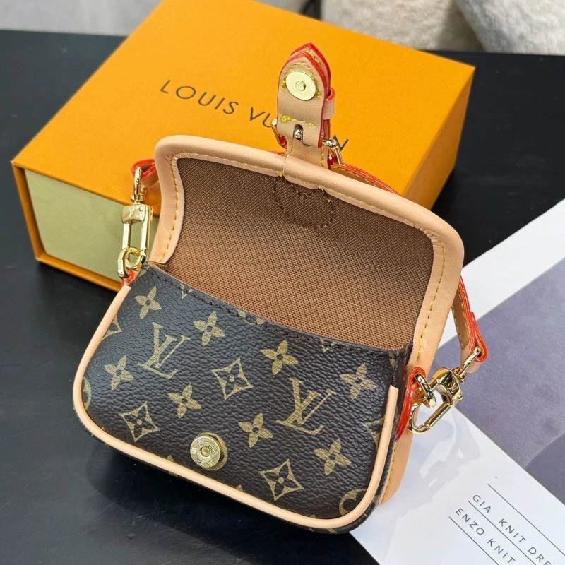 Mirror quality Louis Vuitton Ornaments