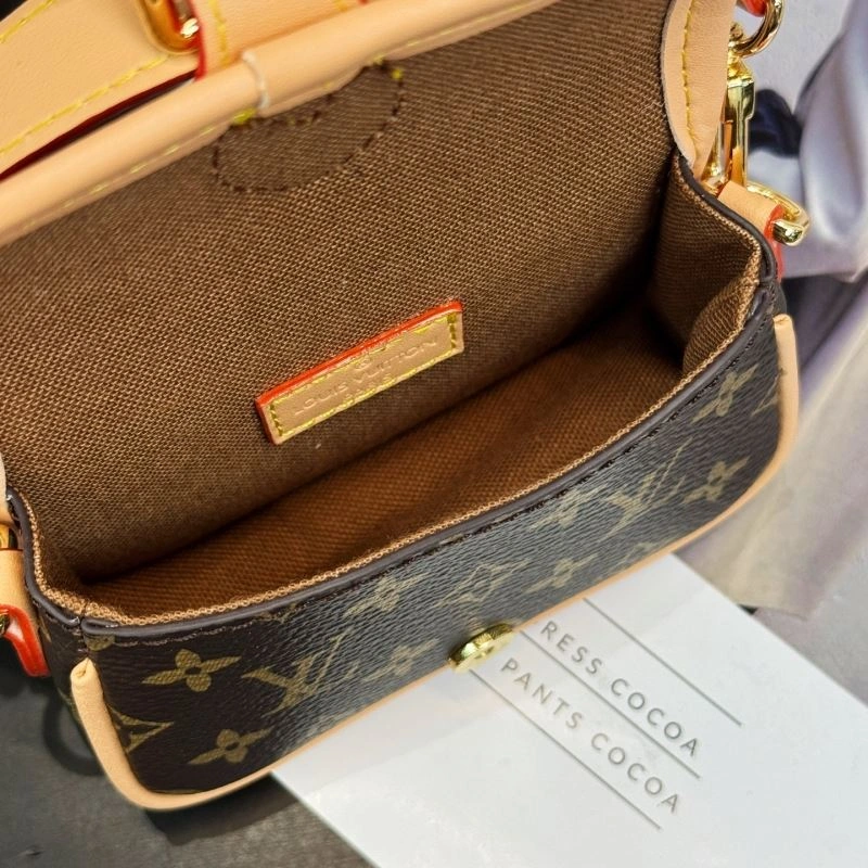 Mirror quality Louis Vuitton Ornaments