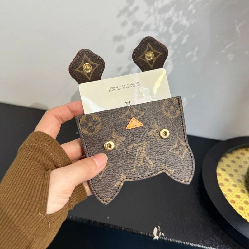 Factory-made Louis Vuitton Ornaments