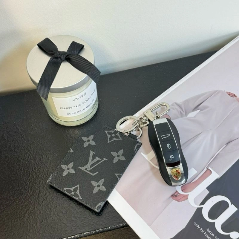 Factory-made Louis Vuitton Ornaments