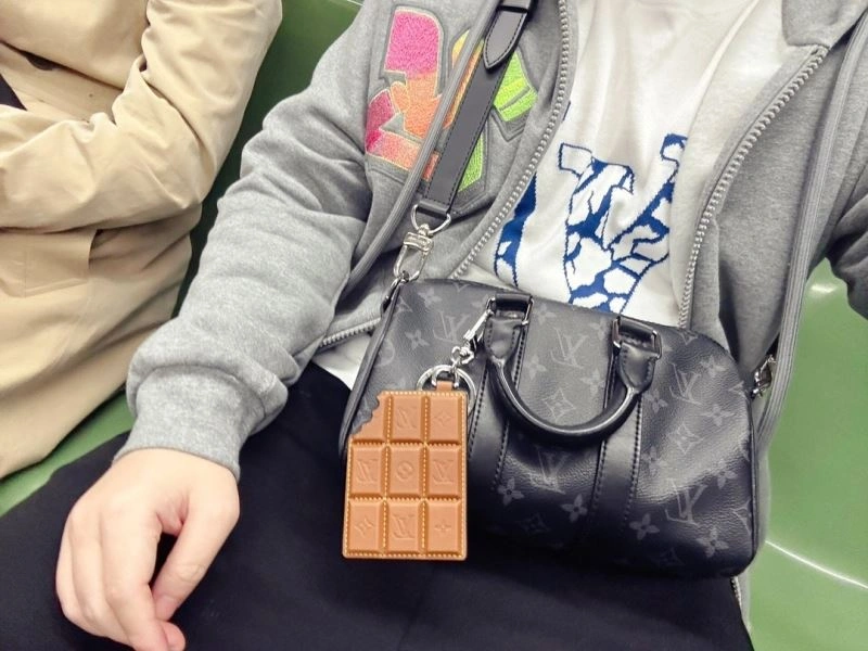 Factory-made Louis Vuitton Ornaments
