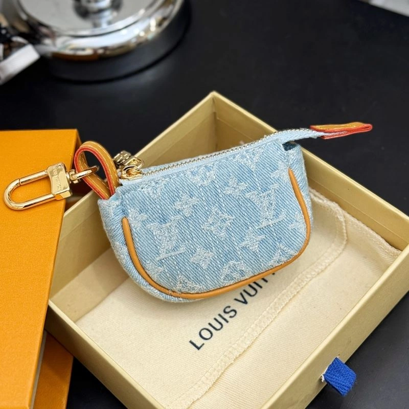 Value-priced Louis Vuitton Ornaments