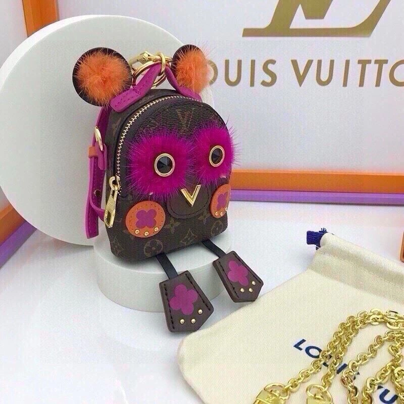 Indistinguishable Louis Vuitton Ornaments