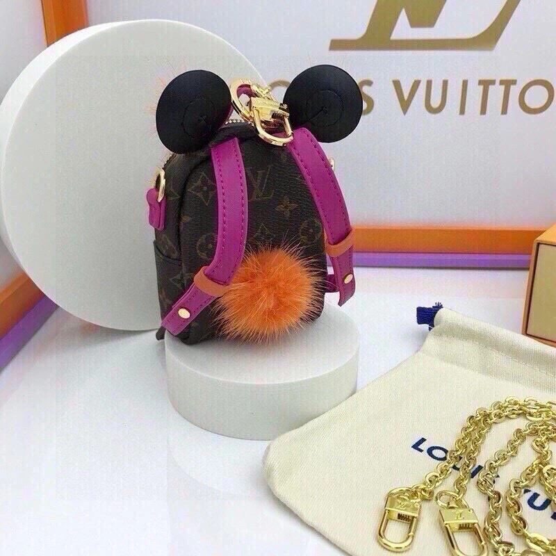 Indistinguishable Louis Vuitton Ornaments