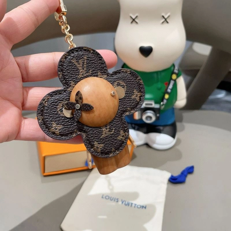 Top mirror Louis Vuitton Ornaments