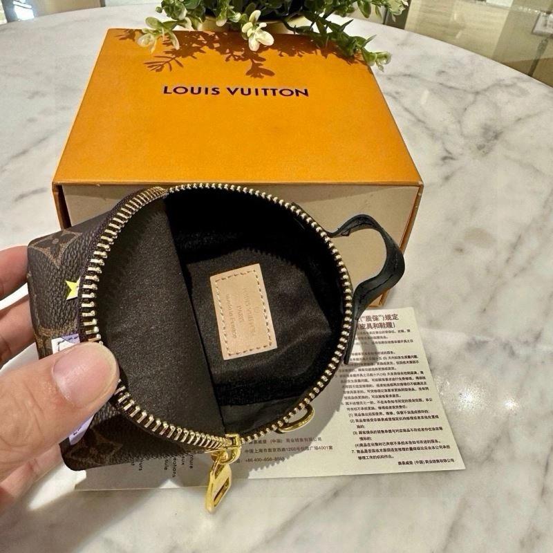 Affordable Louis Vuitton Ornaments