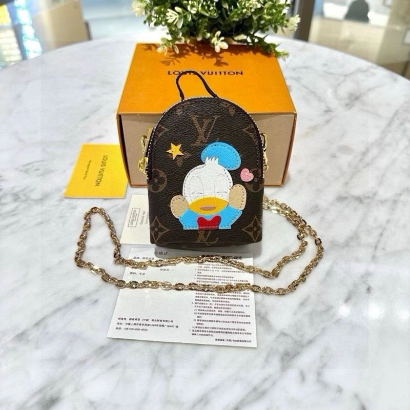 Bargain Louis Vuitton Ornaments