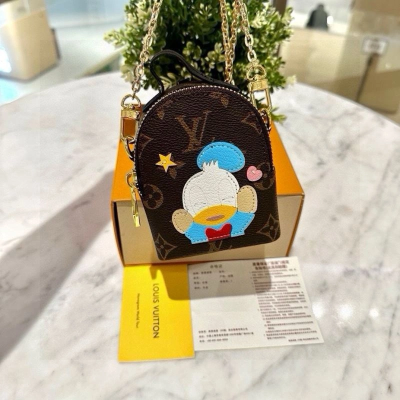 Bargain Louis Vuitton Ornaments