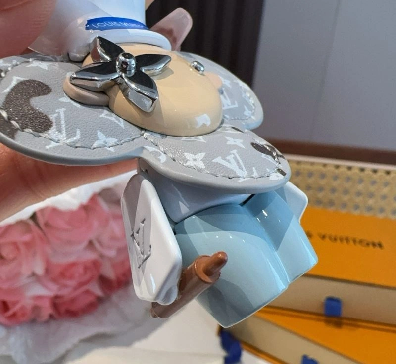 Low-cost Louis Vuitton Ornaments