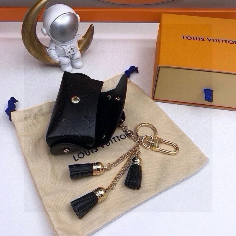 Value-priced Louis Vuitton Ornaments