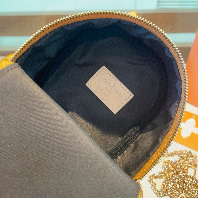 Low-cost Louis Vuitton Ornaments