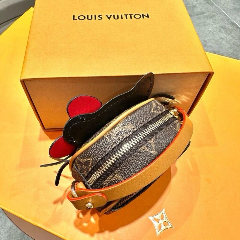Top mirror Louis Vuitton Ornaments