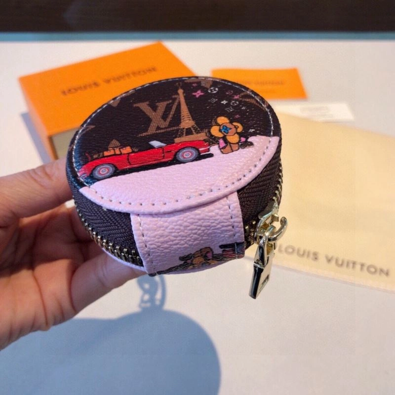 Value-priced Louis Vuitton Ornaments