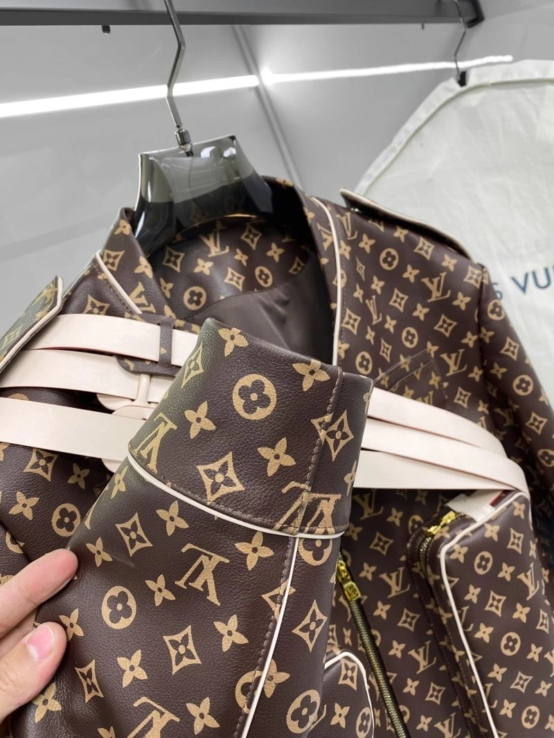 Cut-rate Louis Vuitton Outwear
