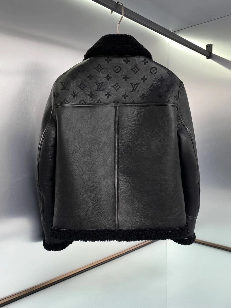 Real Louis Vuitton Outwear