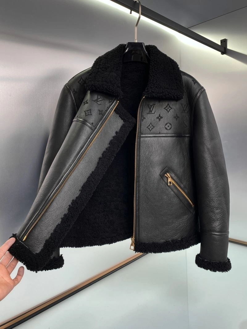 Real Louis Vuitton Outwear