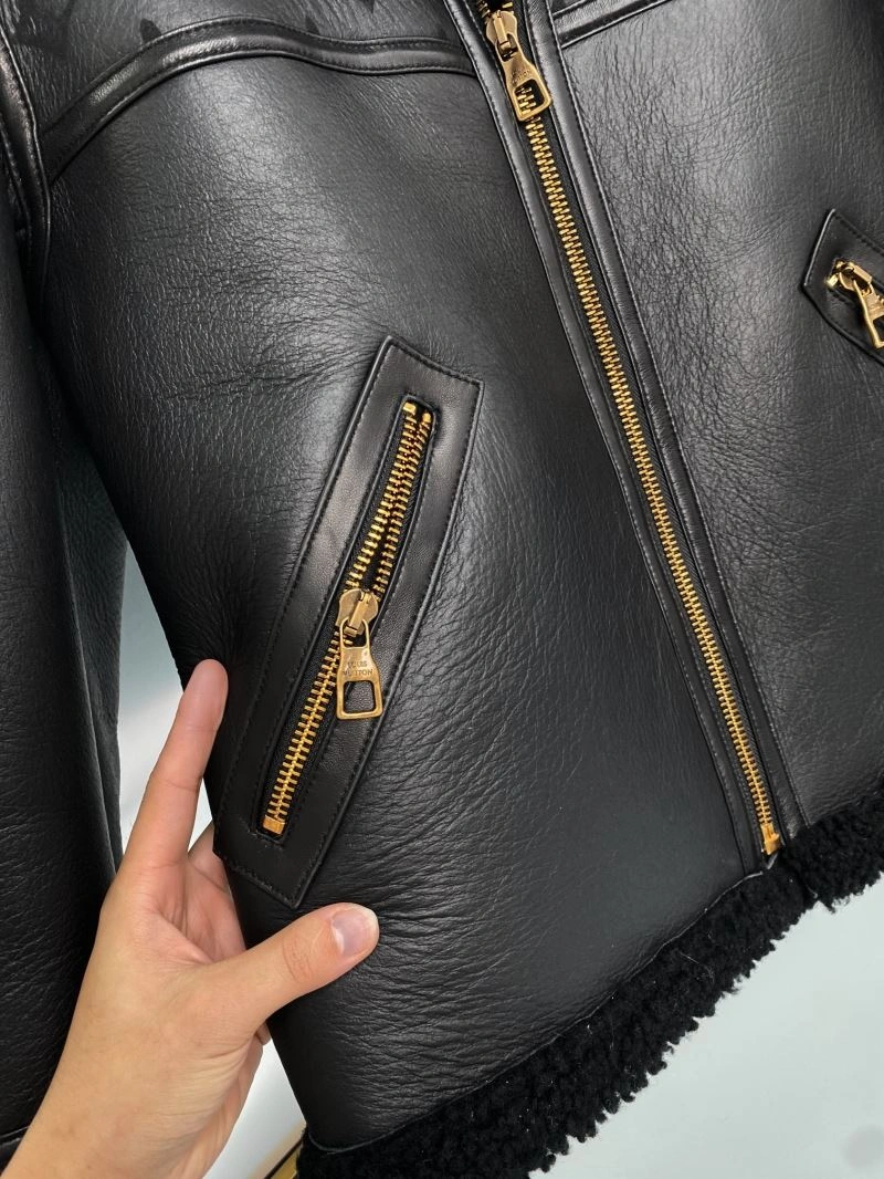 Real Louis Vuitton Outwear