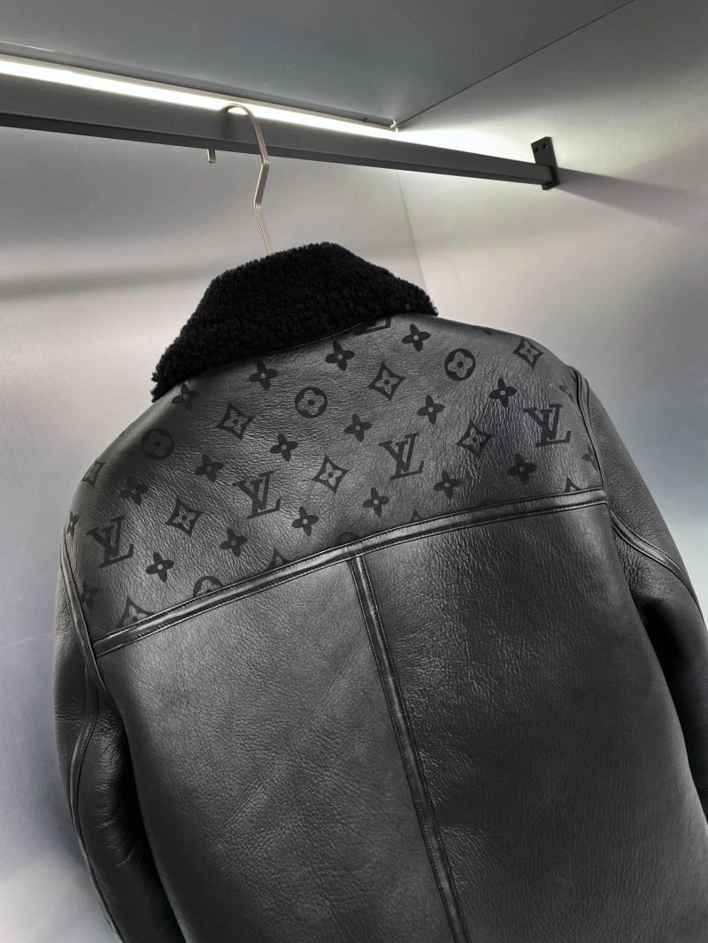 Real Louis Vuitton Outwear