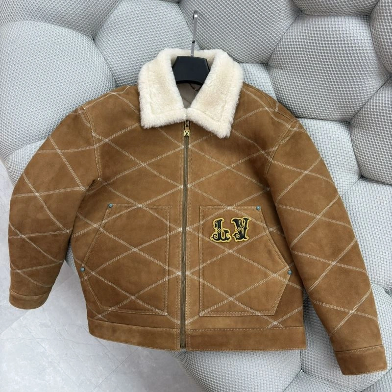 Low-cost Louis Vuitton Outwear