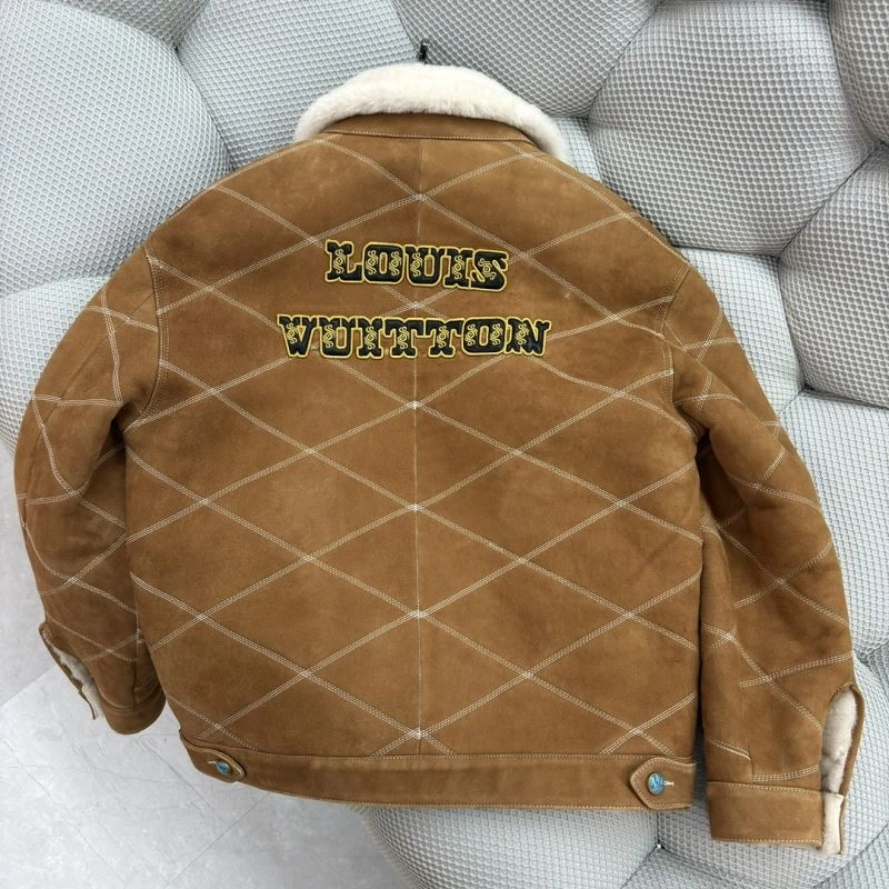 Low-cost Louis Vuitton Outwear