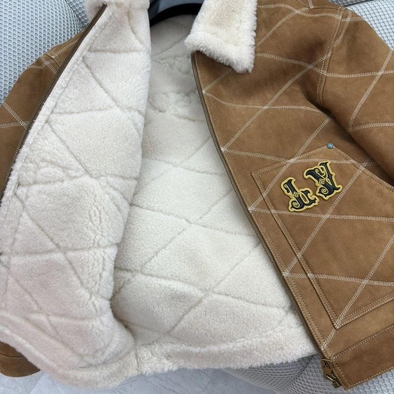 Low-cost Louis Vuitton Outwear
