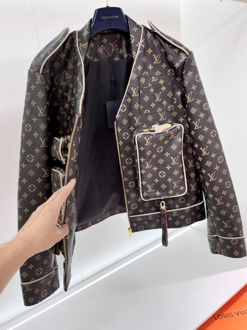 Low-cost Louis Vuitton Outwear