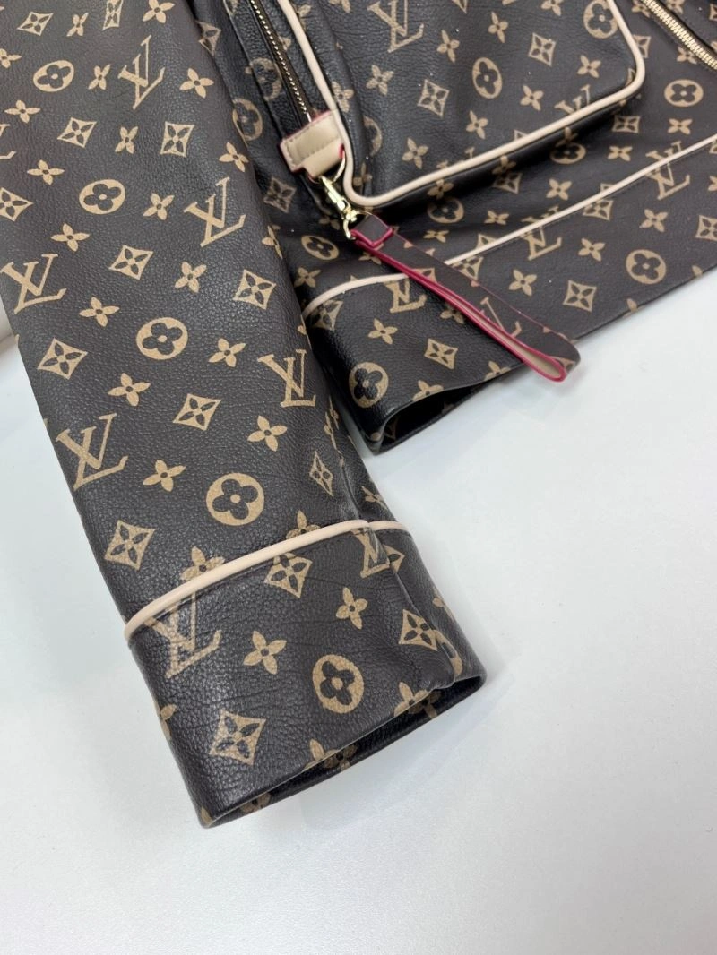 Low-cost Louis Vuitton Outwear