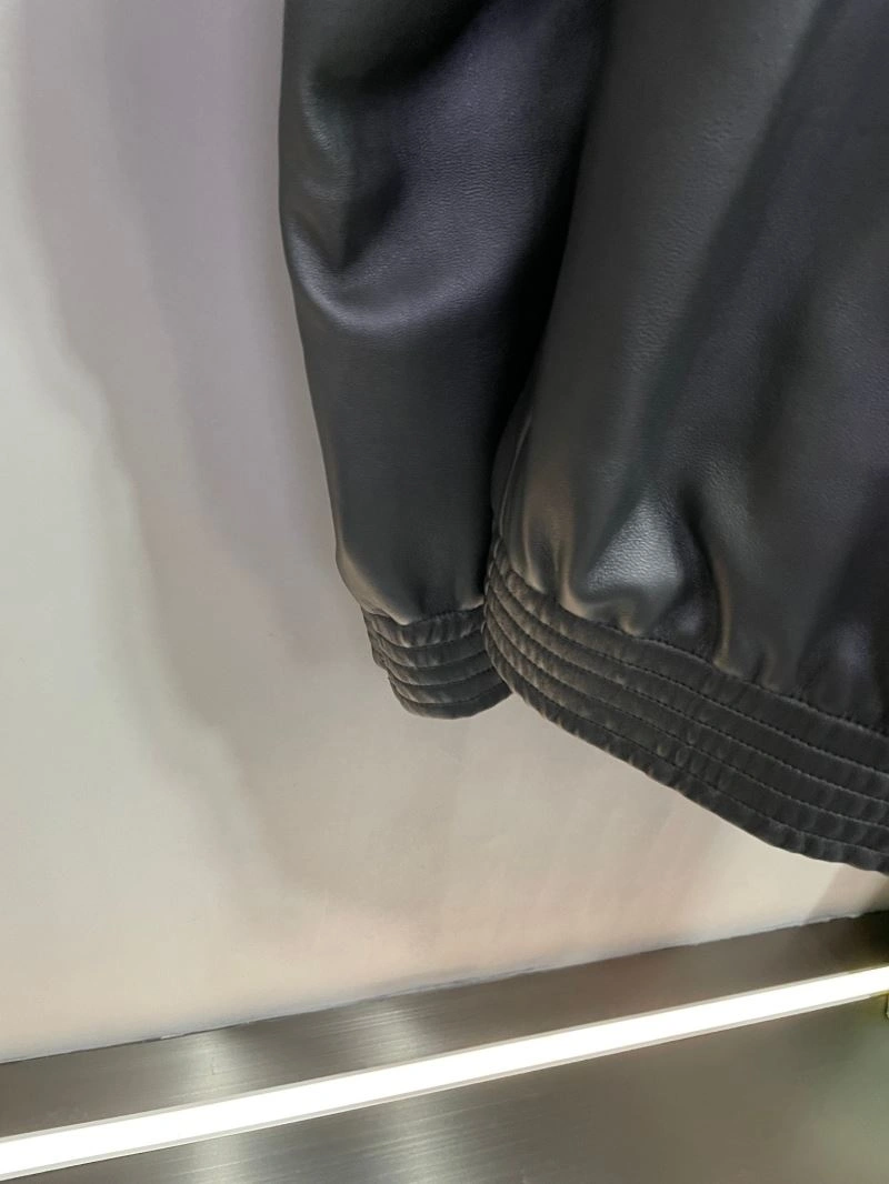 Accurate model Louis Vuitton Outwear