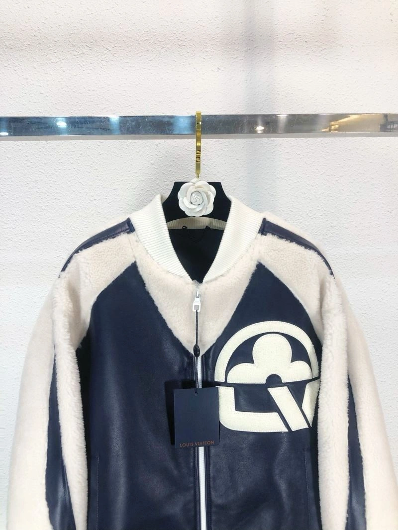 High fidelity Louis Vuitton Outwear