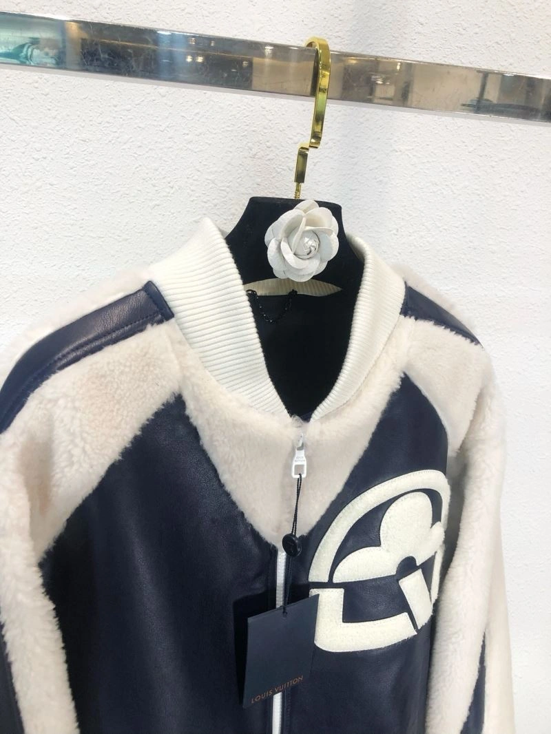 High fidelity Louis Vuitton Outwear