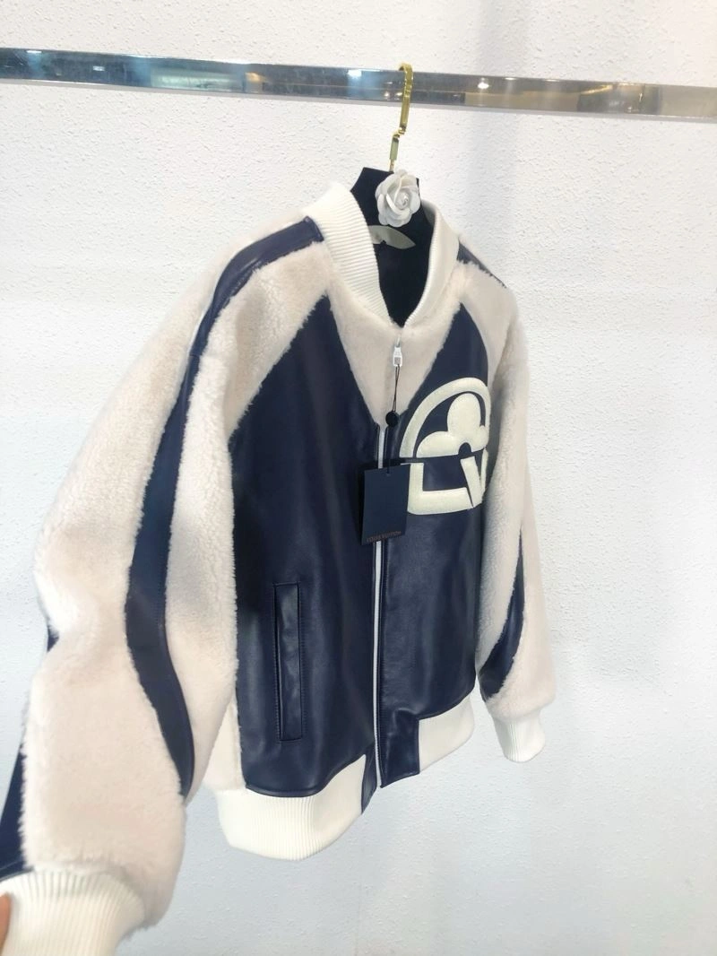 High fidelity Louis Vuitton Outwear