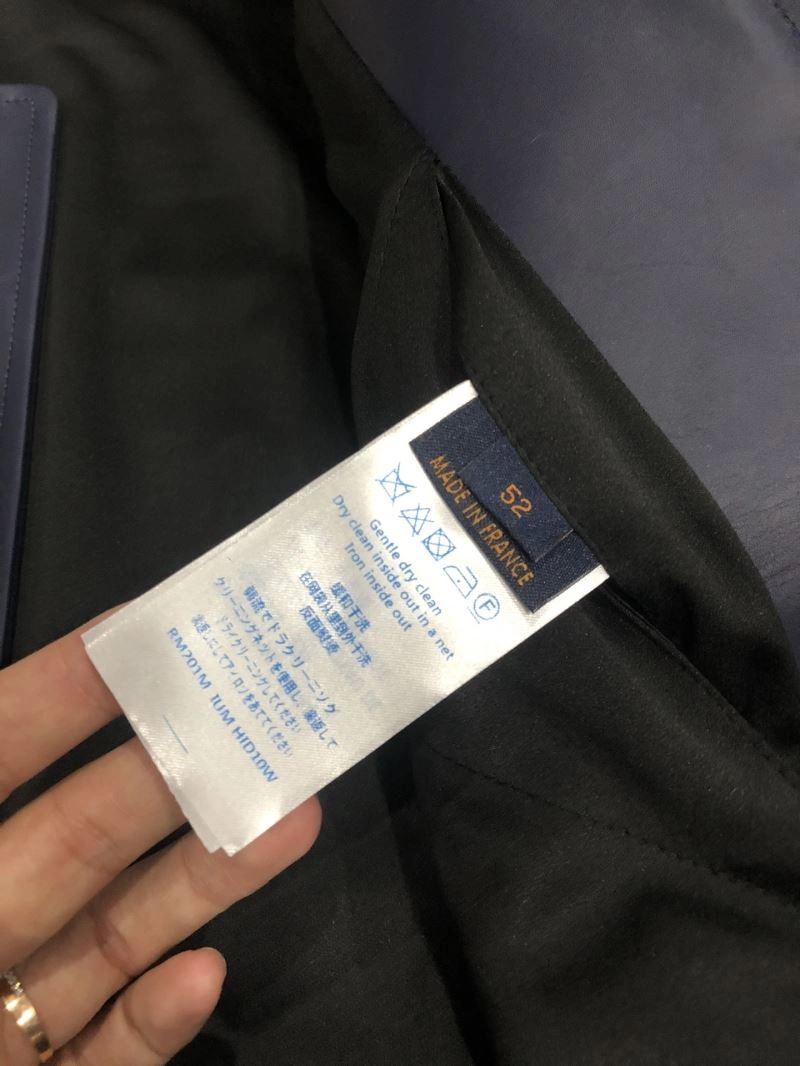 High fidelity Louis Vuitton Outwear