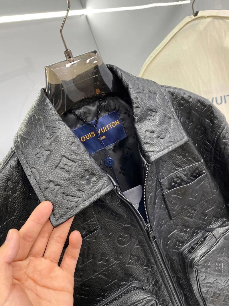 High fidelity Louis Vuitton Outwear