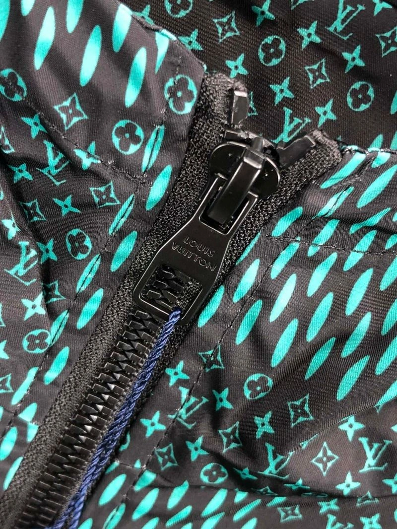 Bargain Louis Vuitton Outwear