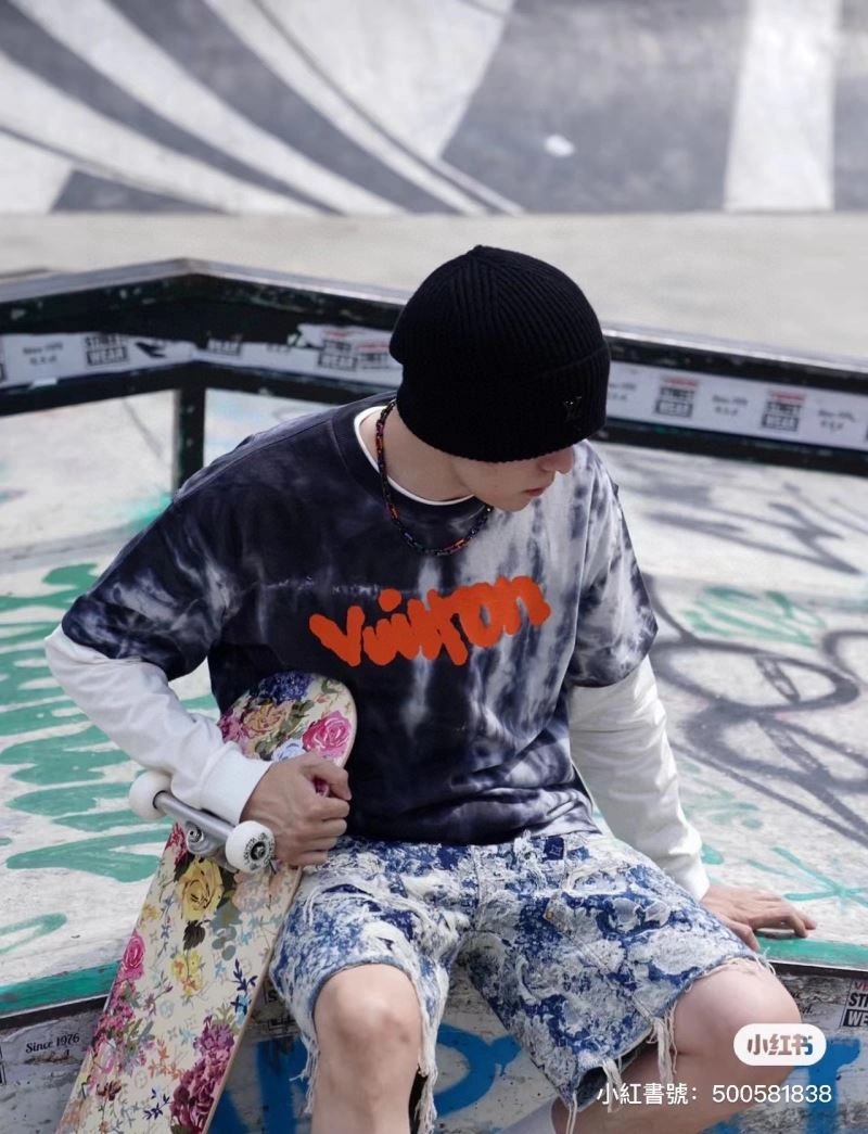 Bargain Louis Vuitton Outwear