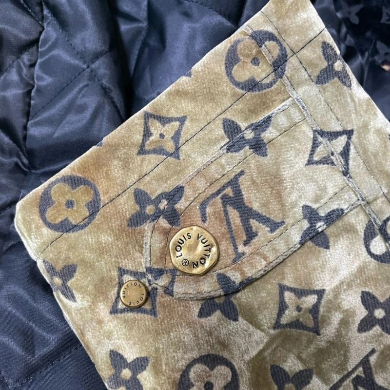 Official Louis Vuitton Outwear