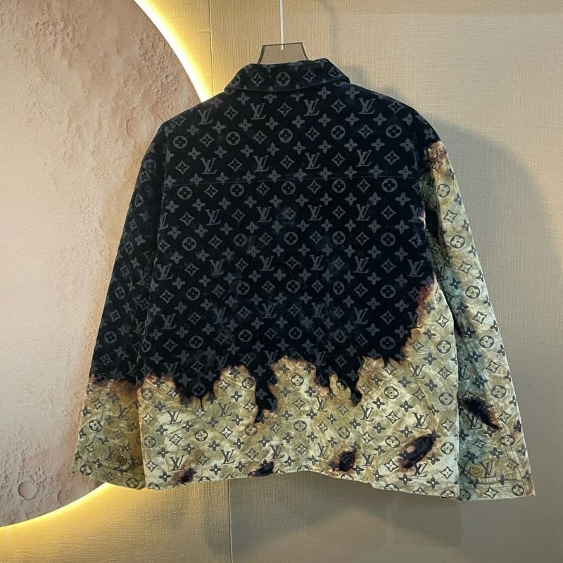 Official Louis Vuitton Outwear
