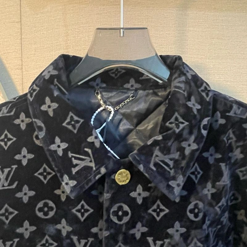 Official Louis Vuitton Outwear