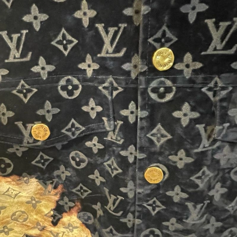 Official Louis Vuitton Outwear