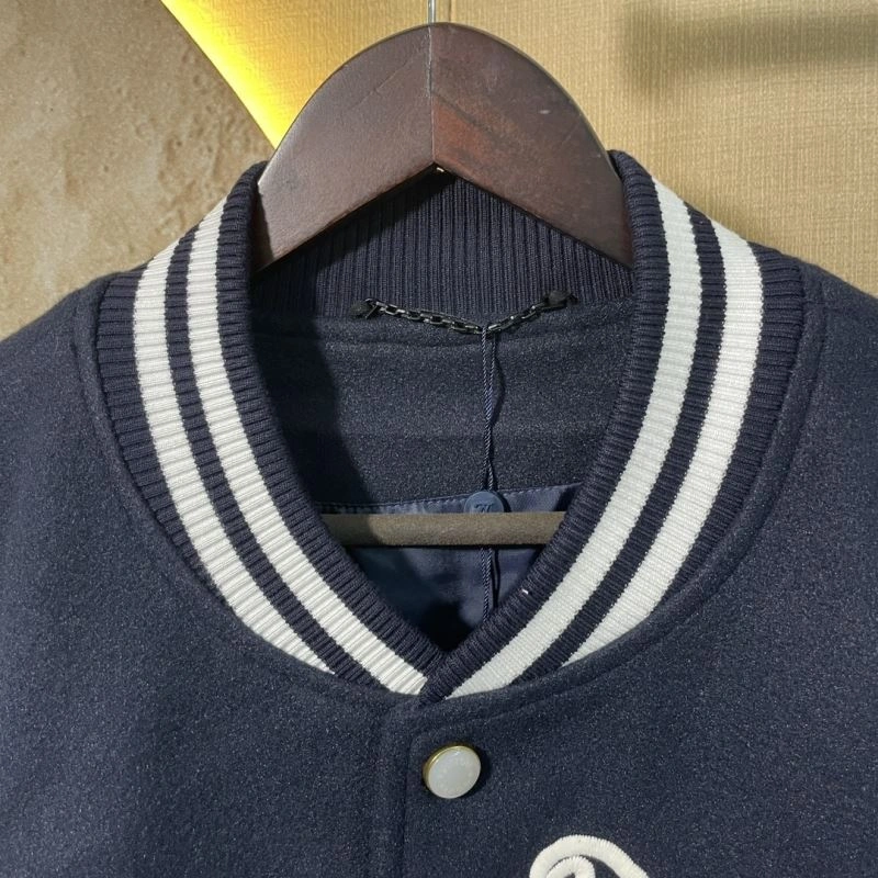 Inexpensive Louis Vuitton Outwear