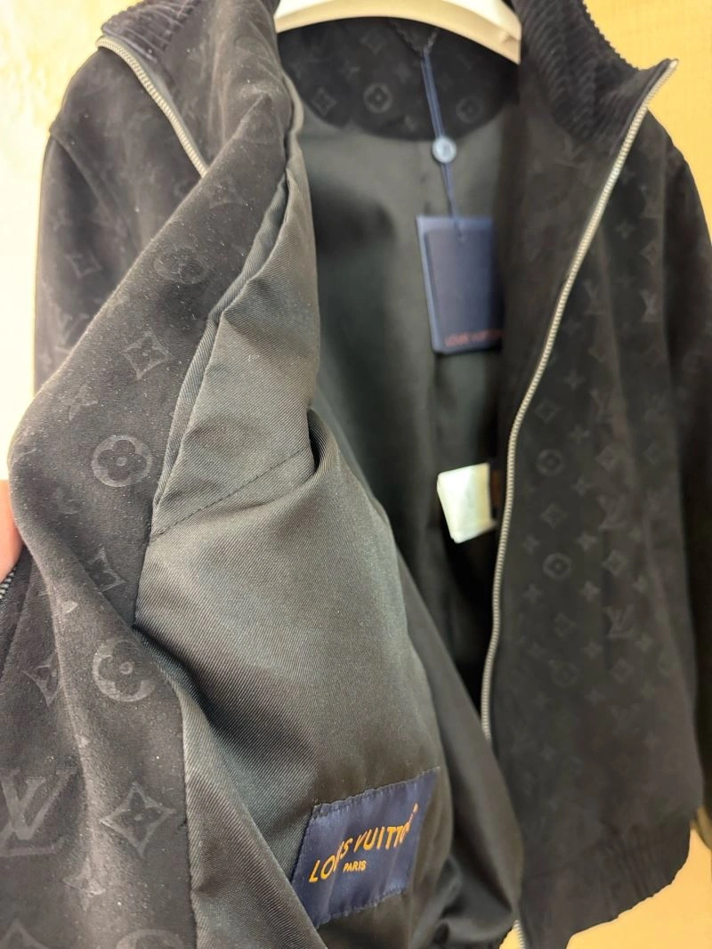 Original Louis Vuitton Outwear