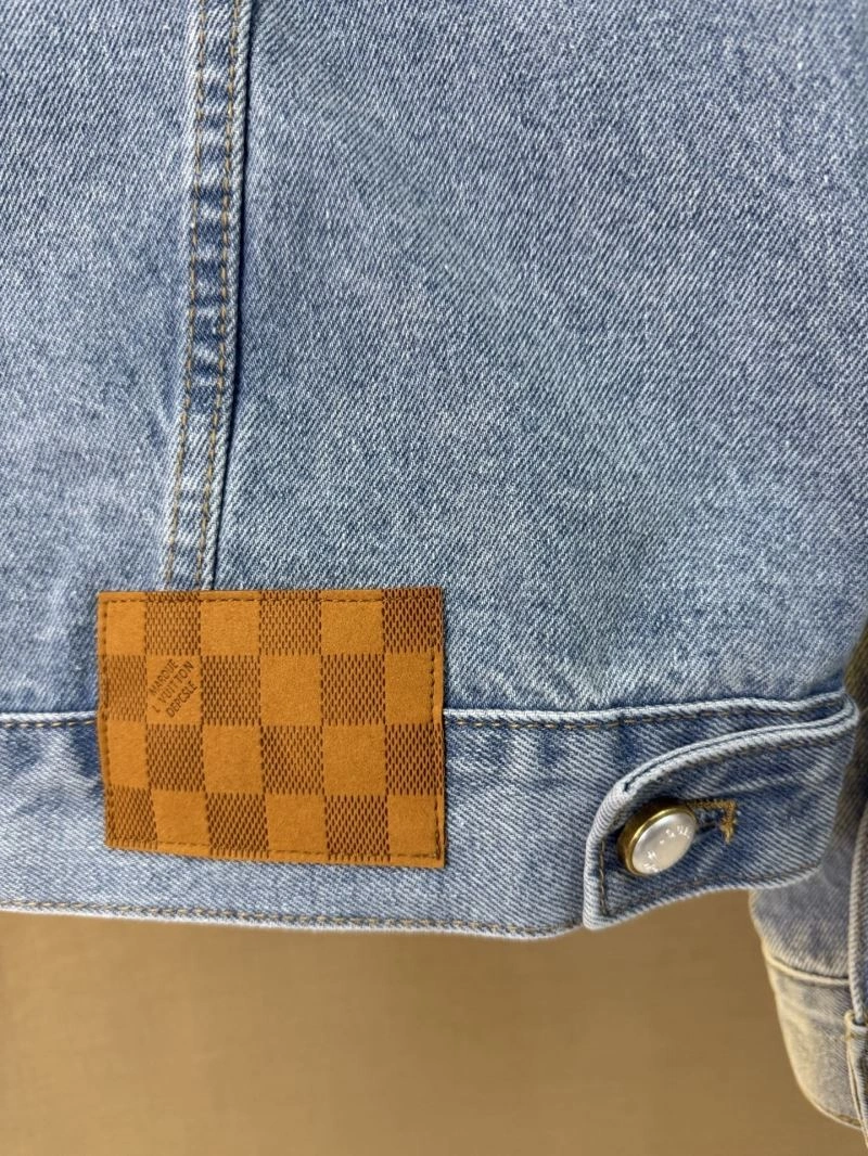 Official Louis Vuitton Outwear