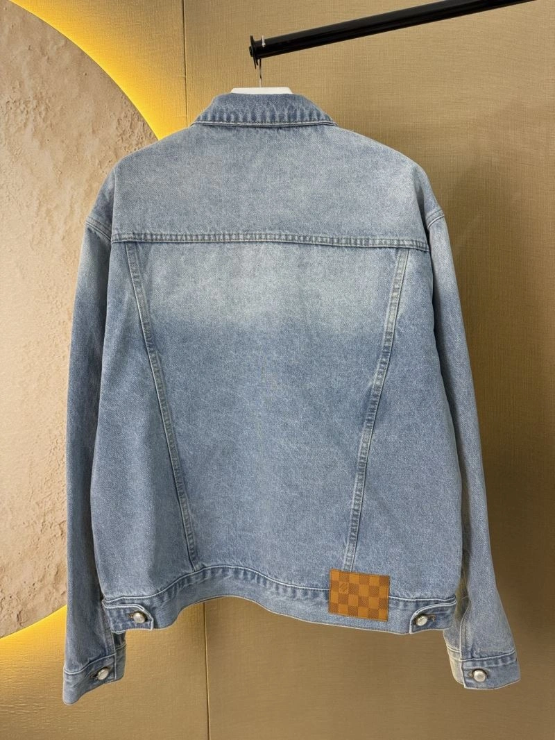 Official Louis Vuitton Outwear