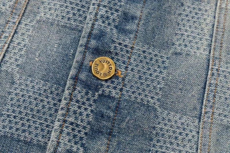 Inexpensive Louis Vuitton Outwear