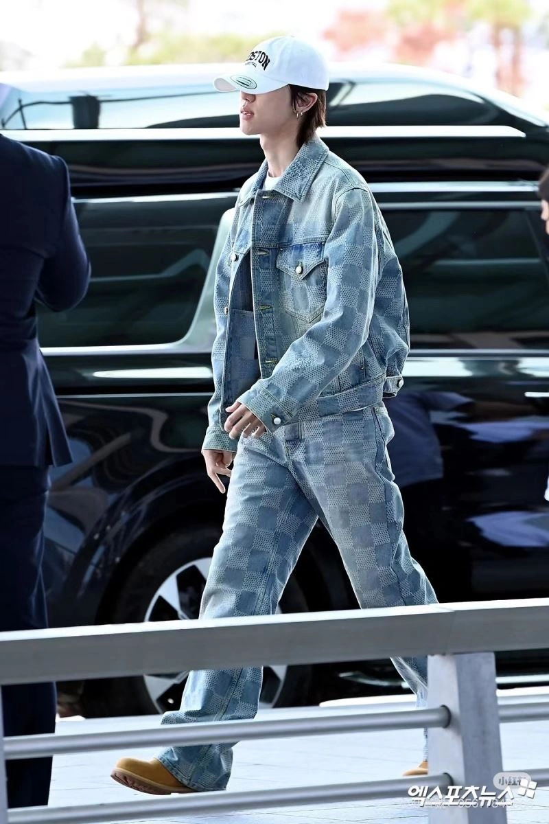 Inexpensive Louis Vuitton Outwear