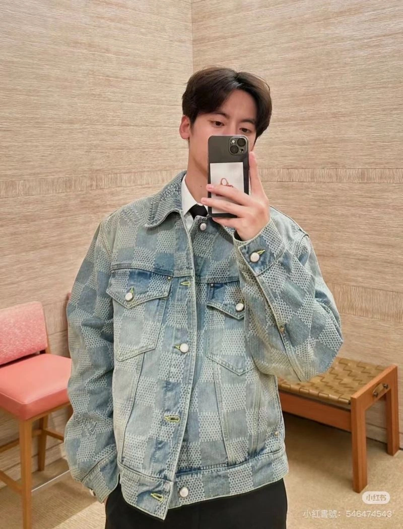 Inexpensive Louis Vuitton Outwear
