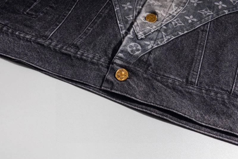 High fidelity Louis Vuitton Outwear