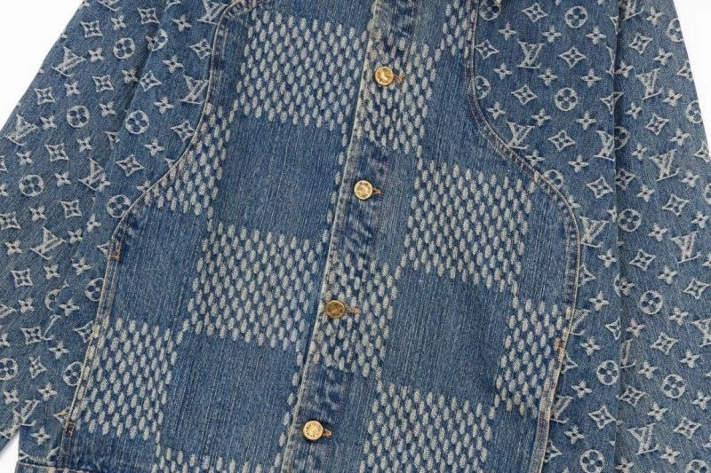 Authentic Louis Vuitton Outwear