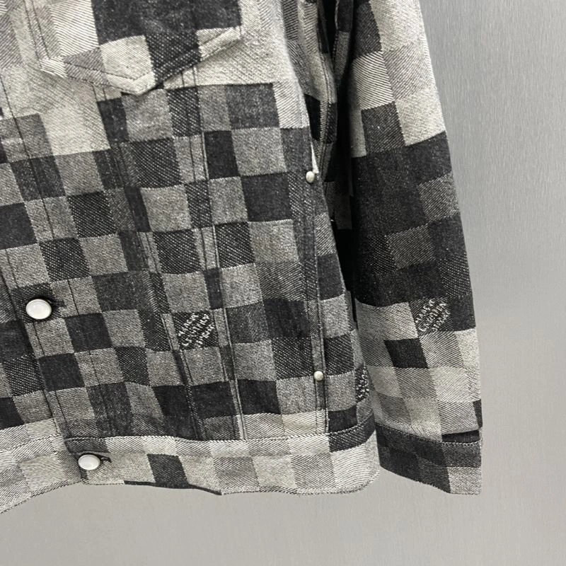 Bargain Louis Vuitton Outwear