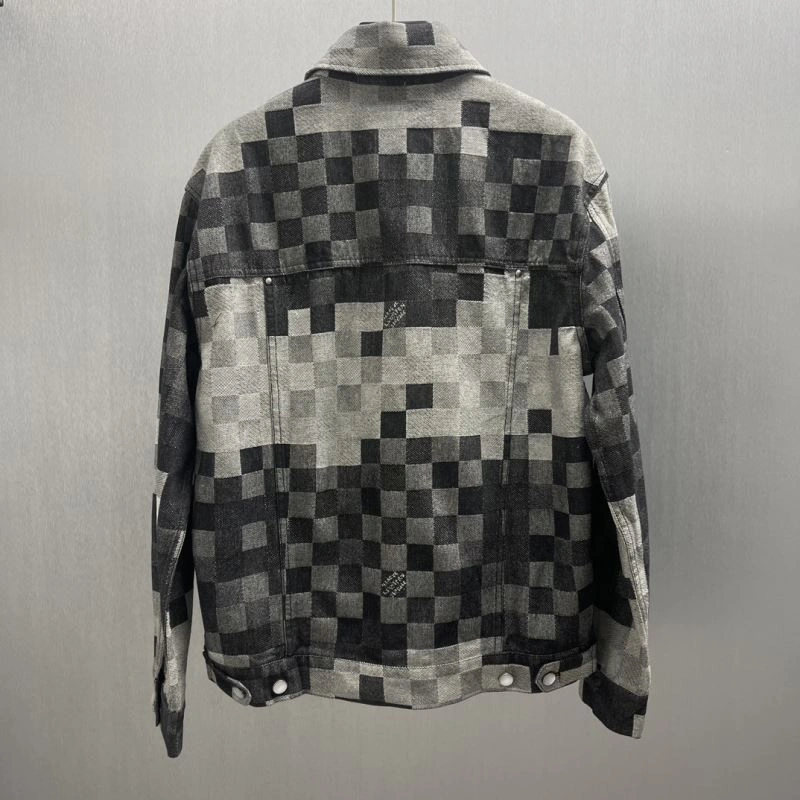 Bargain Louis Vuitton Outwear